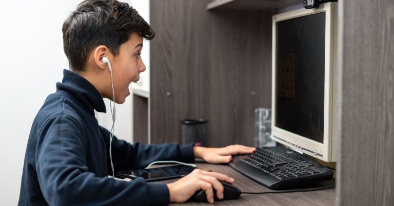 620+ Names for Computers Unique Creative Cool & Catchy